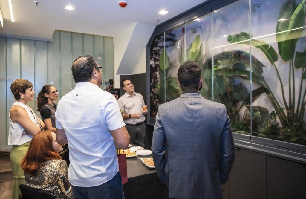 Solid inaugura flagship no D&D e apresenta tecnologias em ...
