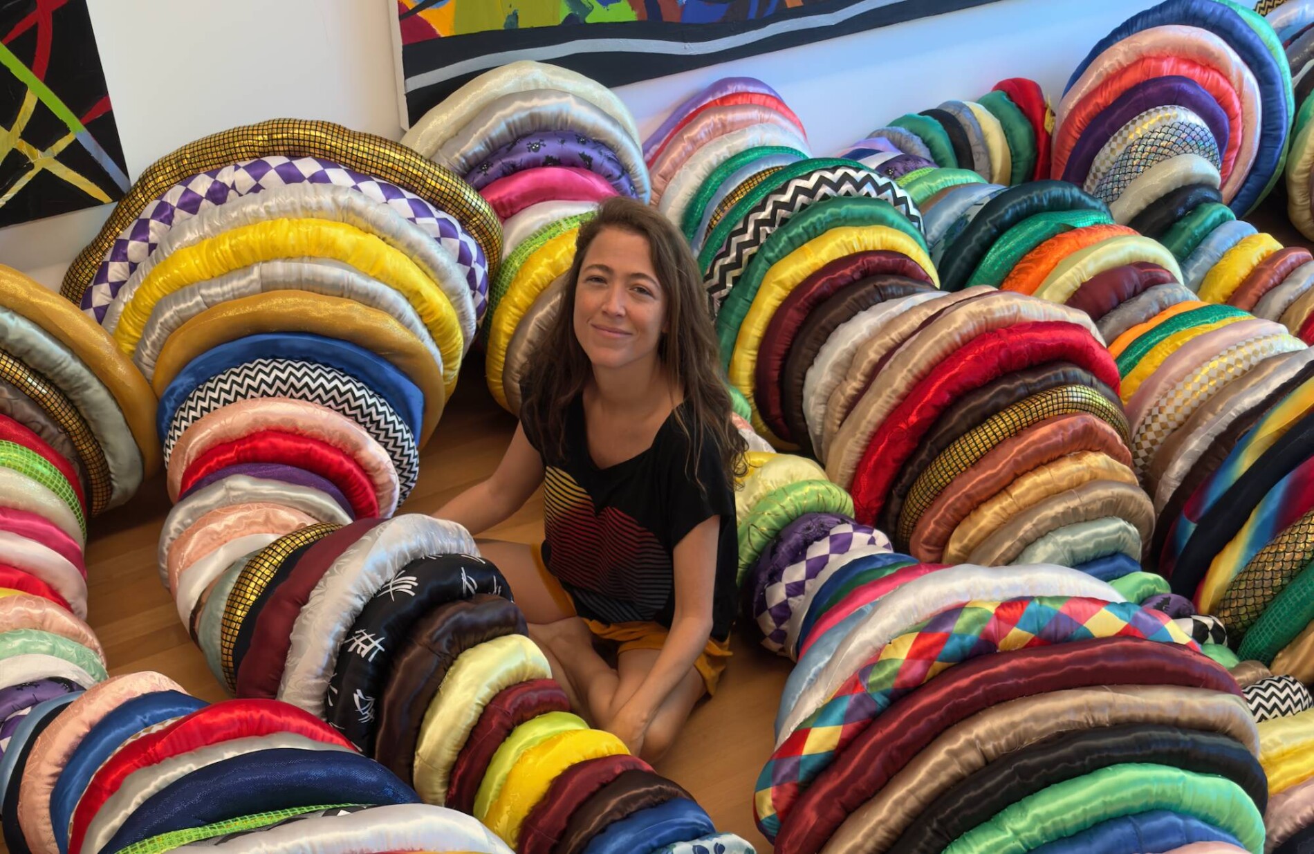 DW! Rio 2025 entrevista Maria Lynch: “Gosto quando minha obra afeta o ...